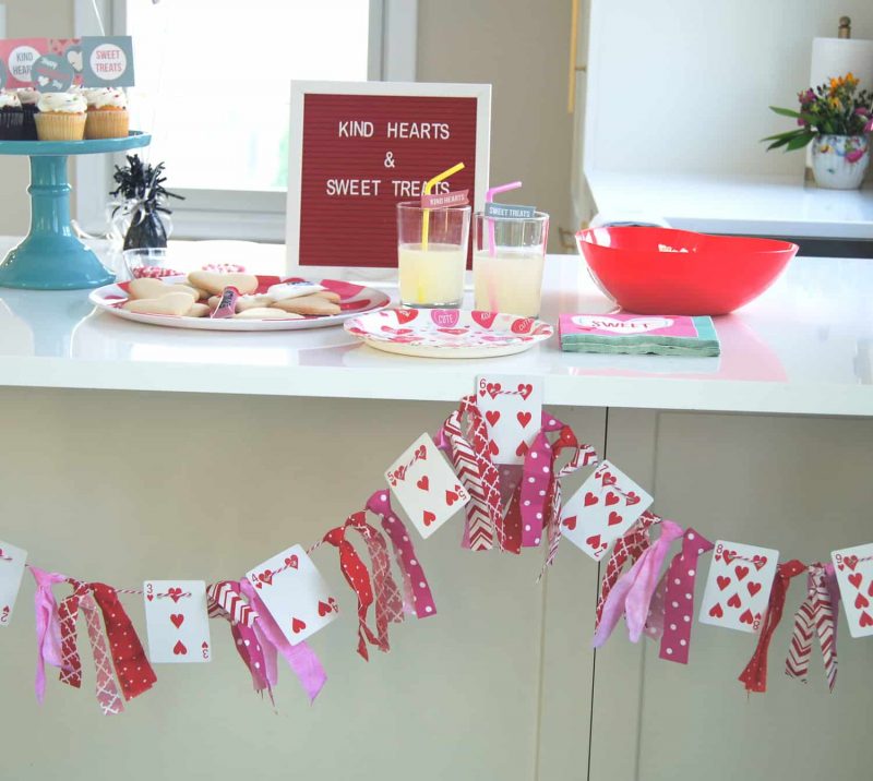 Sweet Treats Valentine's Day Play Date - Elva M Design Studio