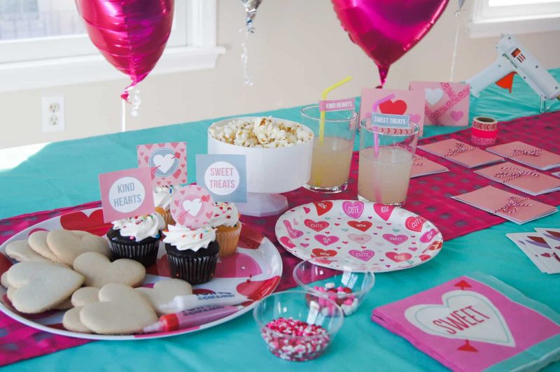 Sweet Treats Valentine's Day Play Date - Elva M Design Studio
